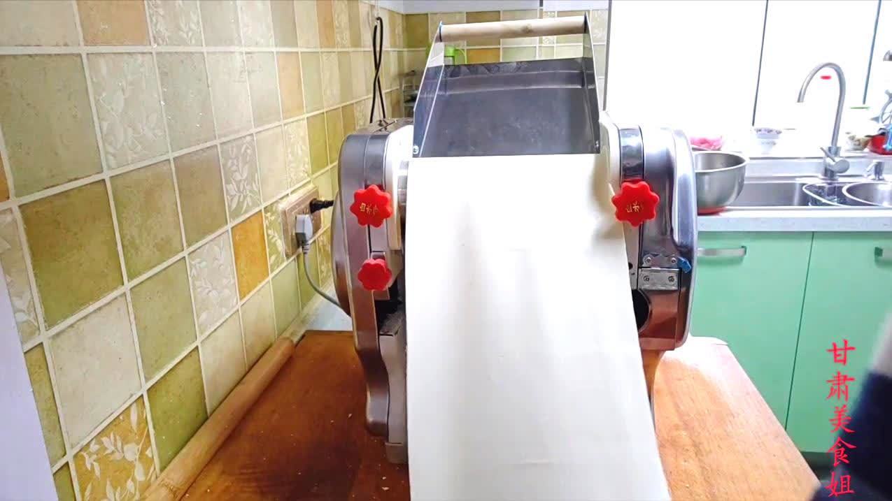 自从买了这个压面机,天天变着花样做,想学压面的进来看