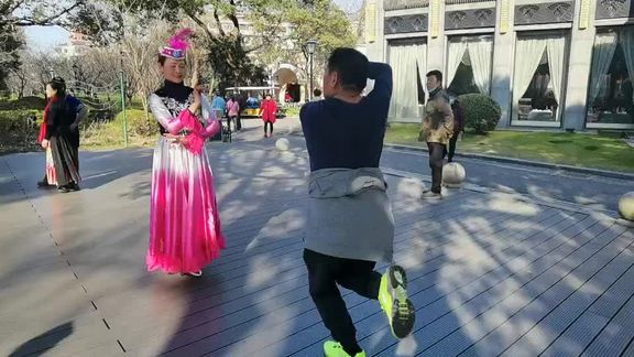 #少数民族风情 #快乐就这么简单 #最美瞬间 #优雅到老