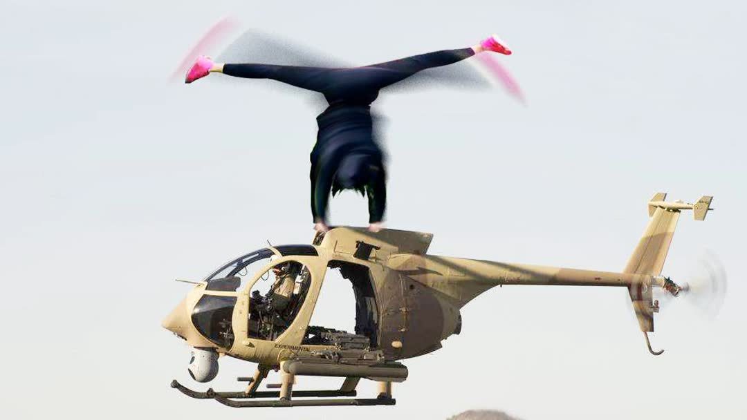 妹子高难度姿势被ps恶搞,这是成了直升机螺旋翼了吗?