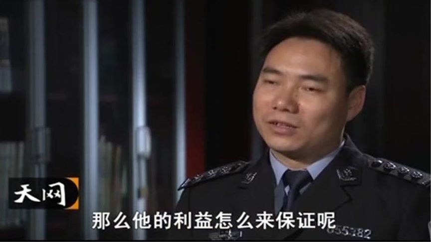 家中14万现金离奇被盗,门窗都没被撬痕迹,难道是“家里人”作案