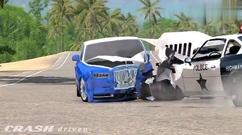 BeamNG:劳斯莱斯和法拉利开足马力玩疯狂竞技比赛,拟真车祸模拟