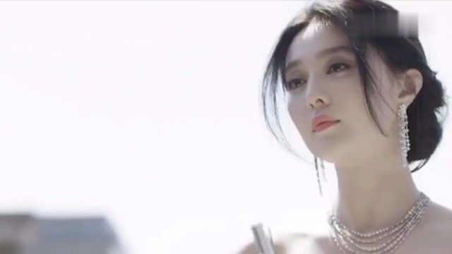 继范冰冰后,又一当红女星不仅耍大牌还逃税25亿,网友:要凉了(1)