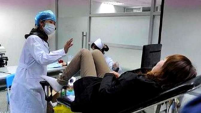 女性“上环”手术是怎样完成的?镜头记录全过程,网友:看着就疼