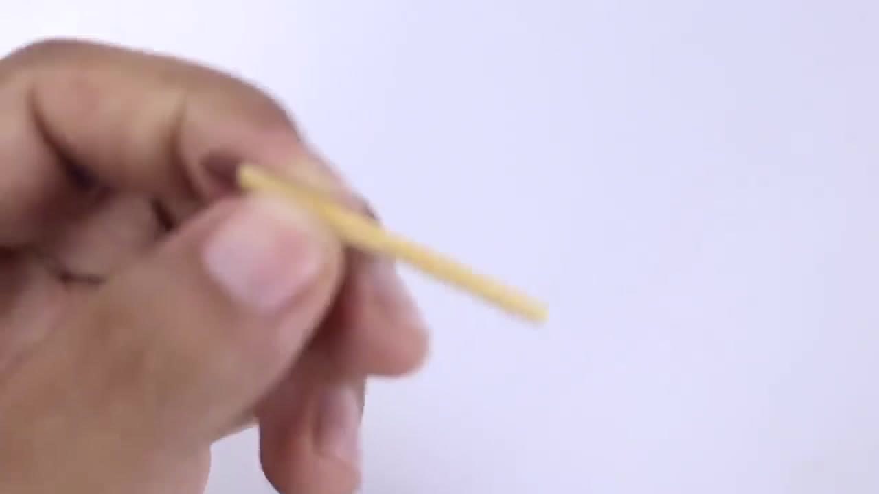 7万根火柴做的"导弹"模型,点燃的瞬间太霸气了!