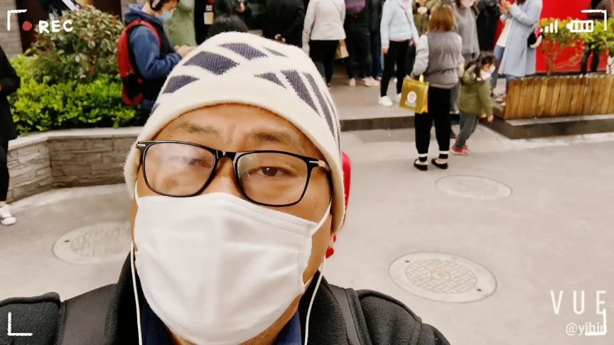 斌大叔提醒:拥挤的地方尽量少聚。今日MDL半价,购买者众多