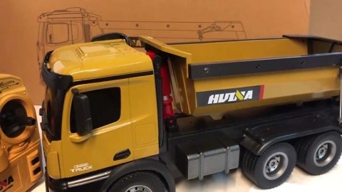 模拟货车的工作状态 快来看啊