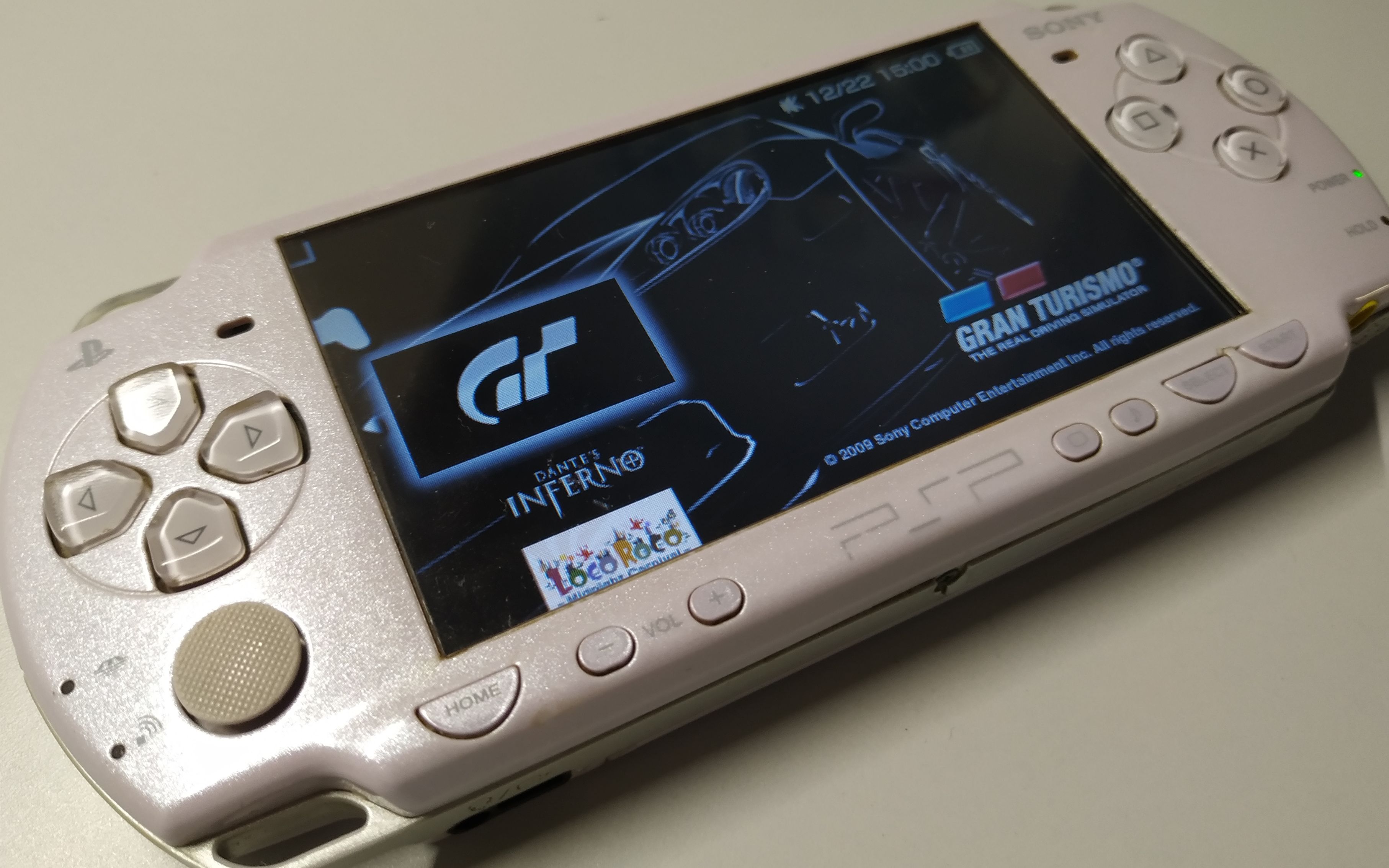 十年前的PSP玩gt赛车画质怎么样