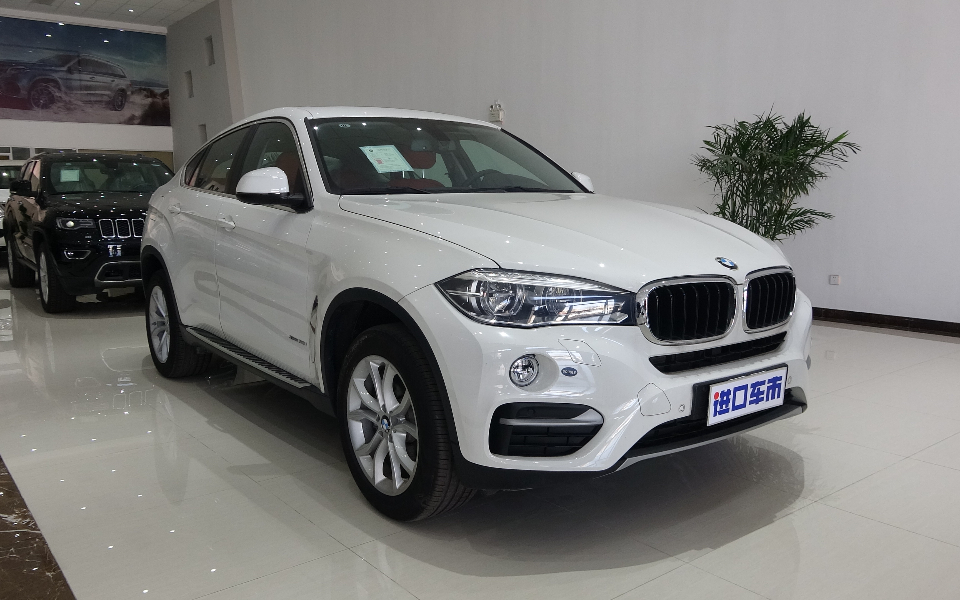 18款宝马x6 双区手动空调 氙灯LED 内饰实拍