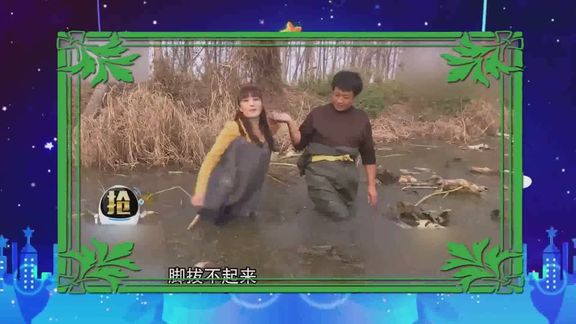 美食视频:莲藕大丰收!农夫不辞辛苦只为了提前获得农作收获