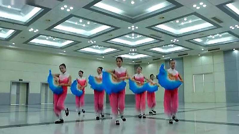 扇子舞手腕教程,动作分解,一起来学习学习