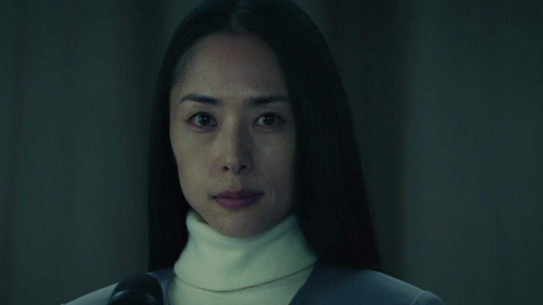 学校来了个新老师没想到居然是寄生兽的宿主!感受到了强者的气息