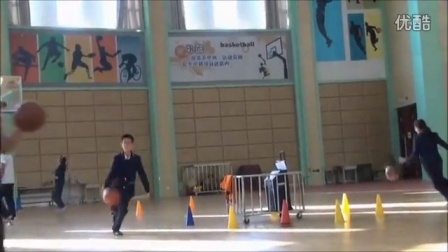 【课堂实录】复习运球接行进间投篮发展核心力量初中李明3701020102