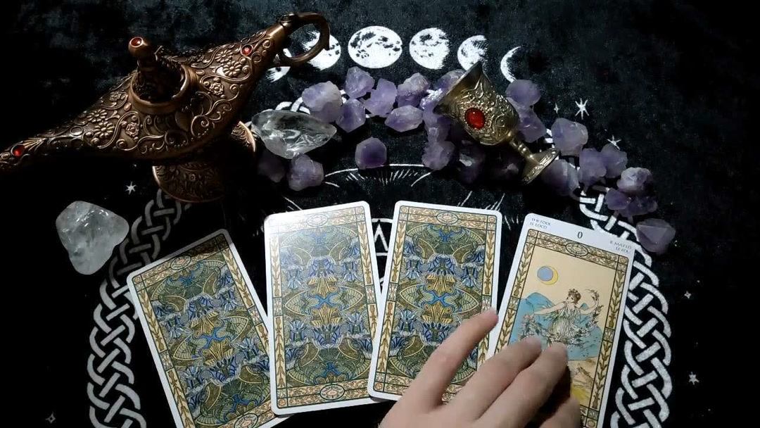 塔罗牌情感测试:对方有想过永远吗?ta会用什么理由离开你