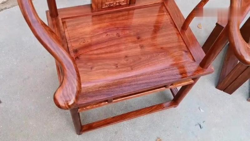 厂家自爆红木家具价格利润,红木圆台才七千多很真实,不以次充好