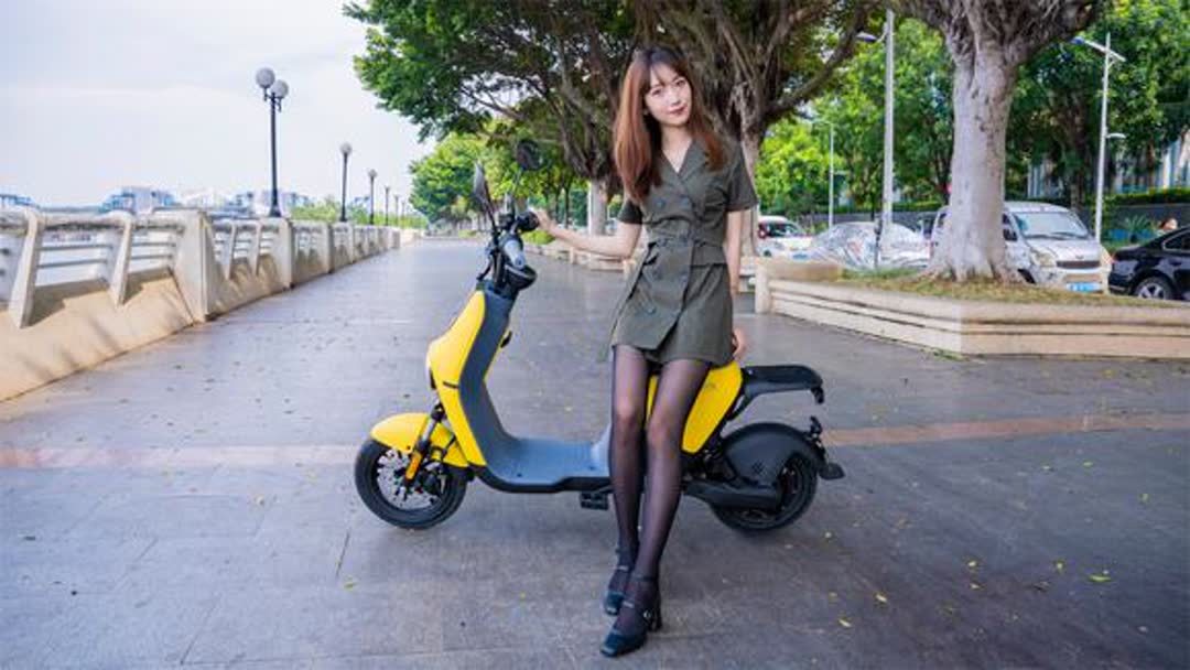 九号电动车B80体验!用手机控车是一种什么感受?