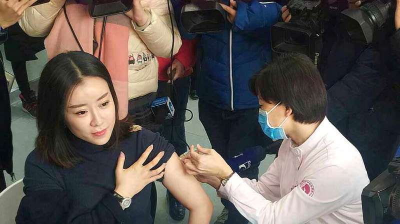 感染新冠肺炎有3个症状,发热只是个“提醒”,后两个更值得注意