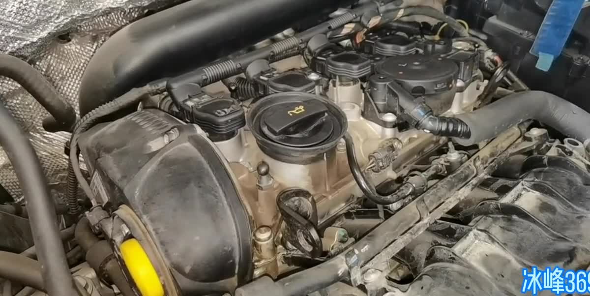 大众途观发动机偶发性抖动,原来是线束的问题。