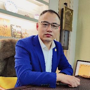 一胡老九 
