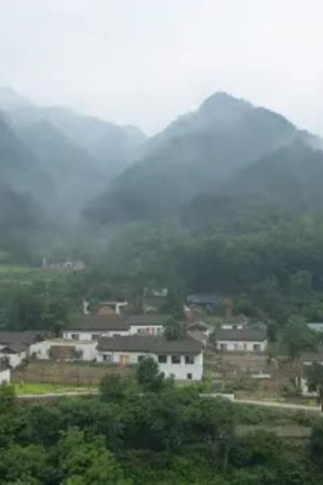 云朵重重叠叠唯有在山中能忘却烦恼忧愁吧 #原乡记忆 #故乡