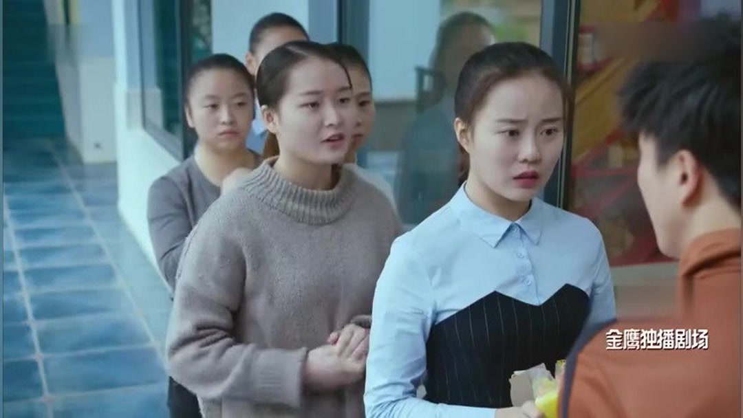 我们的少年时代:门反锁了不要紧,薛之谦教你怎么用银行卡开门