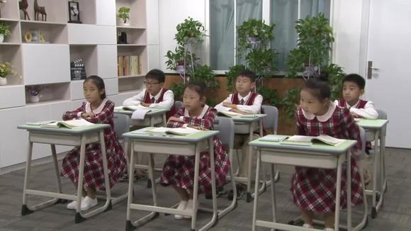 人教版四年级上册语文第10课《爬山虎的脚》(第一课时)3不断更新