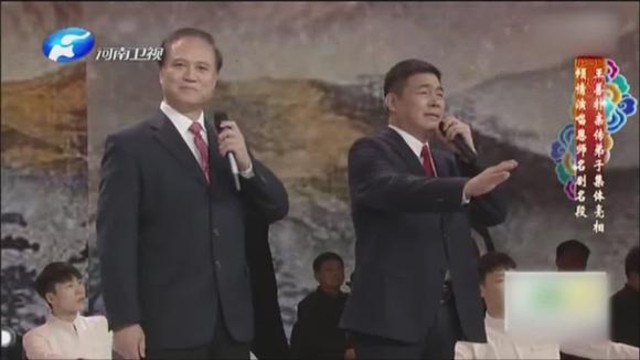 梨园春:豫剧名家王善朴名段联唱,品味艺术家的唱腔!