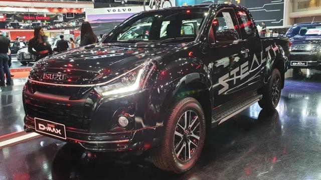 五十铃DMAX到货,外观内饰高清实拍。