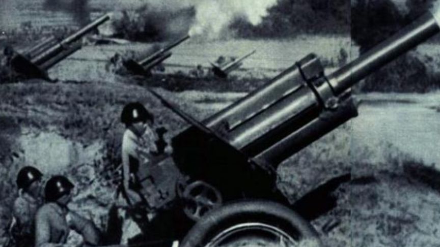 1958年解放军炮轰金门,两小时内发射四万多发炮弹,画面令人震撼