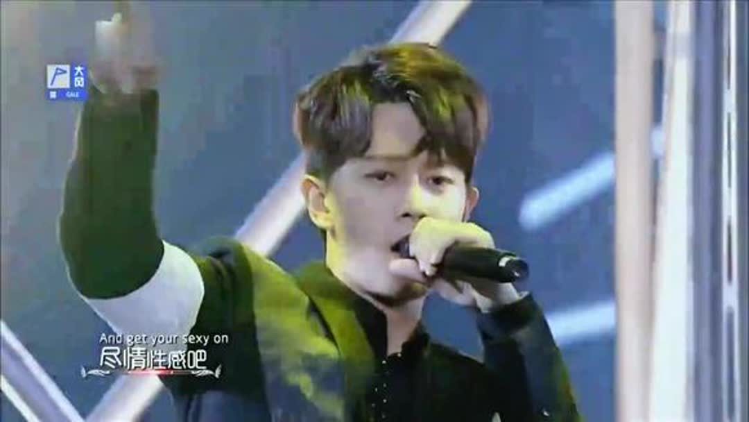 任嘉伦现场唱rap,HIGH到嘉宾开始跳舞,帅吆!