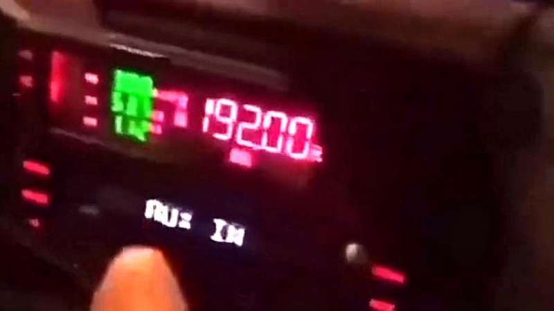 出租车计费器失控,价钱每秒都在跳,司机:这是正常情况