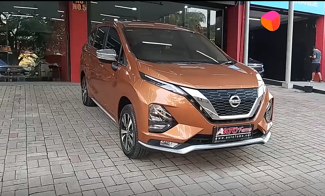 总算见到实车了!2020款日产骊威,颜值高空间大,我放弃了奥德赛