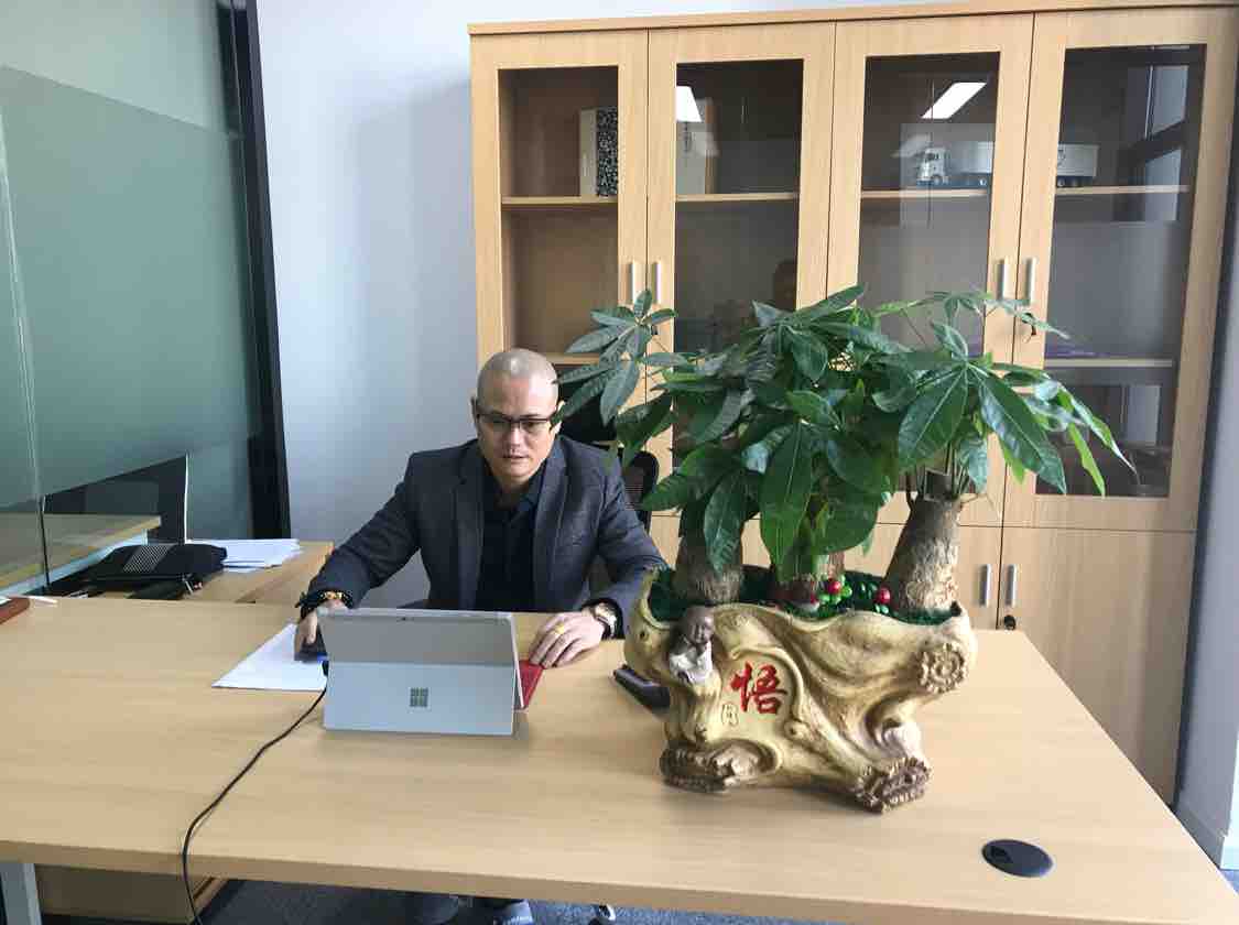 上海鑫卡源供应链管理有限公司 