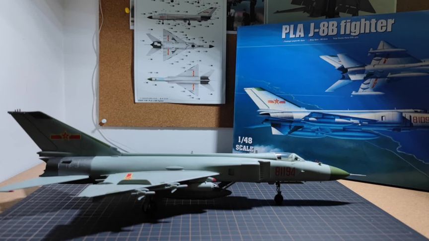 谨以此作品致敬用生命守护我们的英雄们小号手拼装模型 1/48