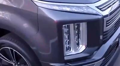 三菱Del, 打开车门看到内饰后, 我还要啥奥德赛!