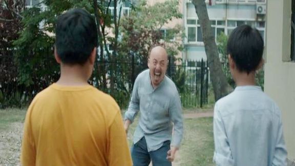 孩子学校打架,两家长截然不同的态度,这就是差别