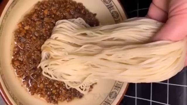 在家想吃面条怎么办,教你一个小妙招,做法美味又简单,快来试试