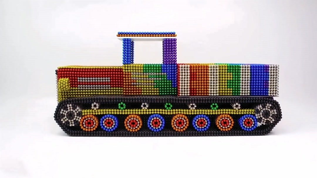 手工模型DIY,看看如何用磁力球拼装履带玩具车!