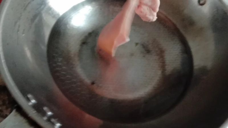 3分钟学会熬猪皮冻,吃着放心!