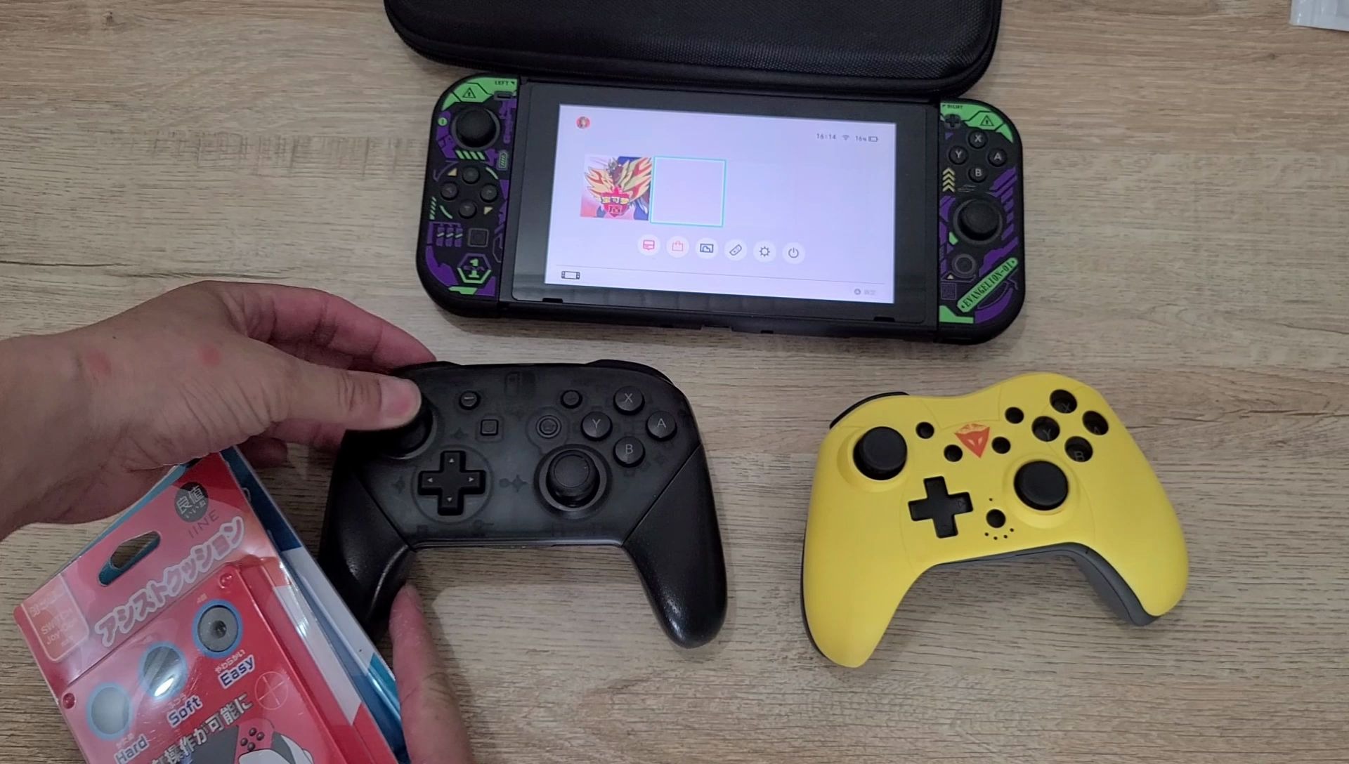 新收的switch续航版和国行,聊聊国行的保修和pro手柄的真假