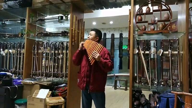 排箫这样的气势,无可比拟了吧?