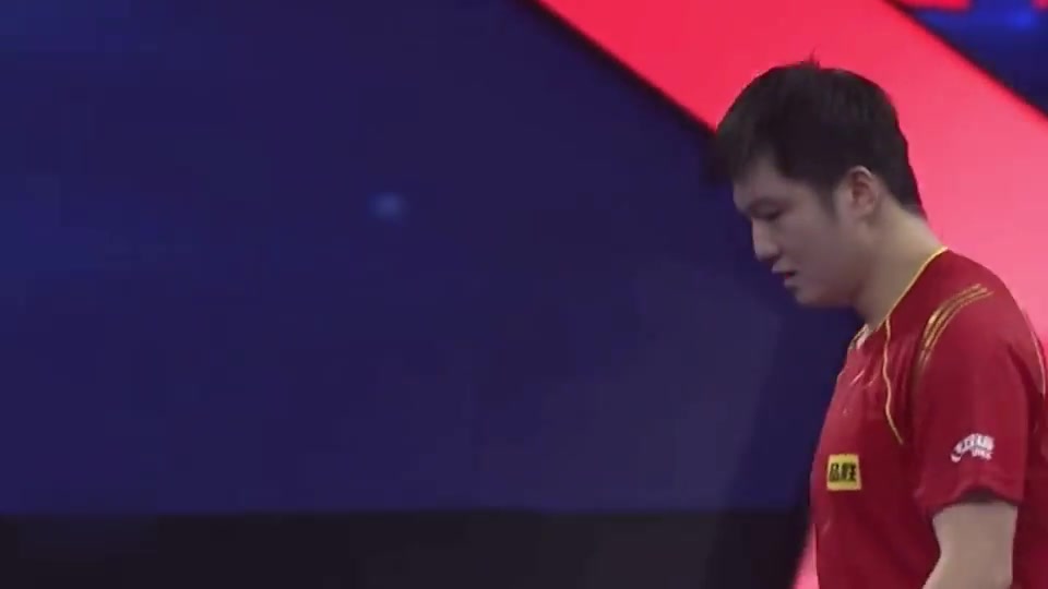 樊振东赛后采访说“不仅仅是夺冠,更多的是责任和担当”好样的