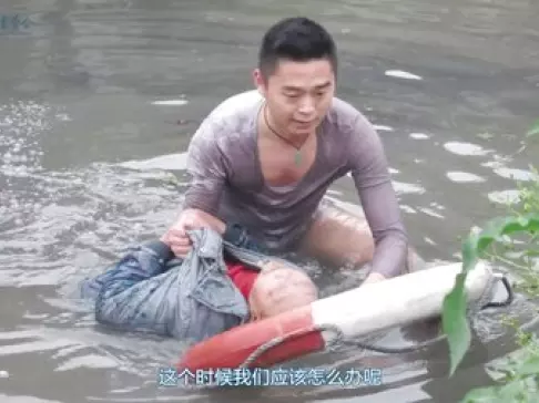 珍爱生命 严防溺水(家庭版)