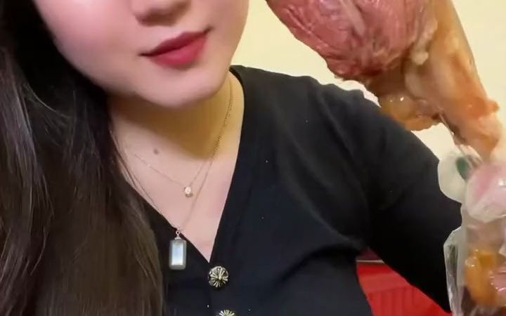 艾啃羊棒骨,这地方真不错啊