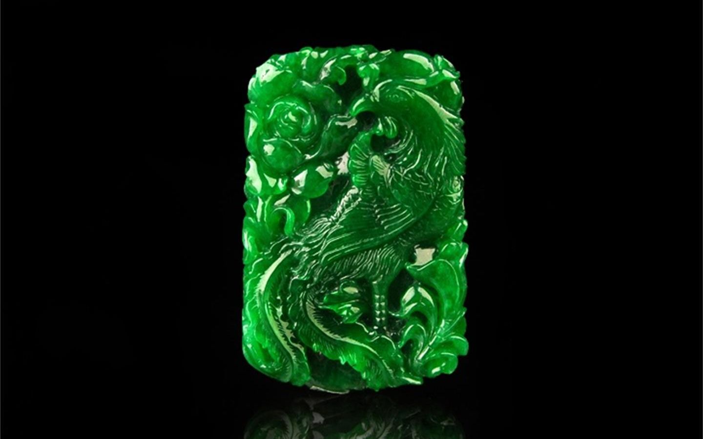 翡翠和碧玉这么像,价格却差百倍!别买错了!