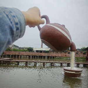 是吕律师 