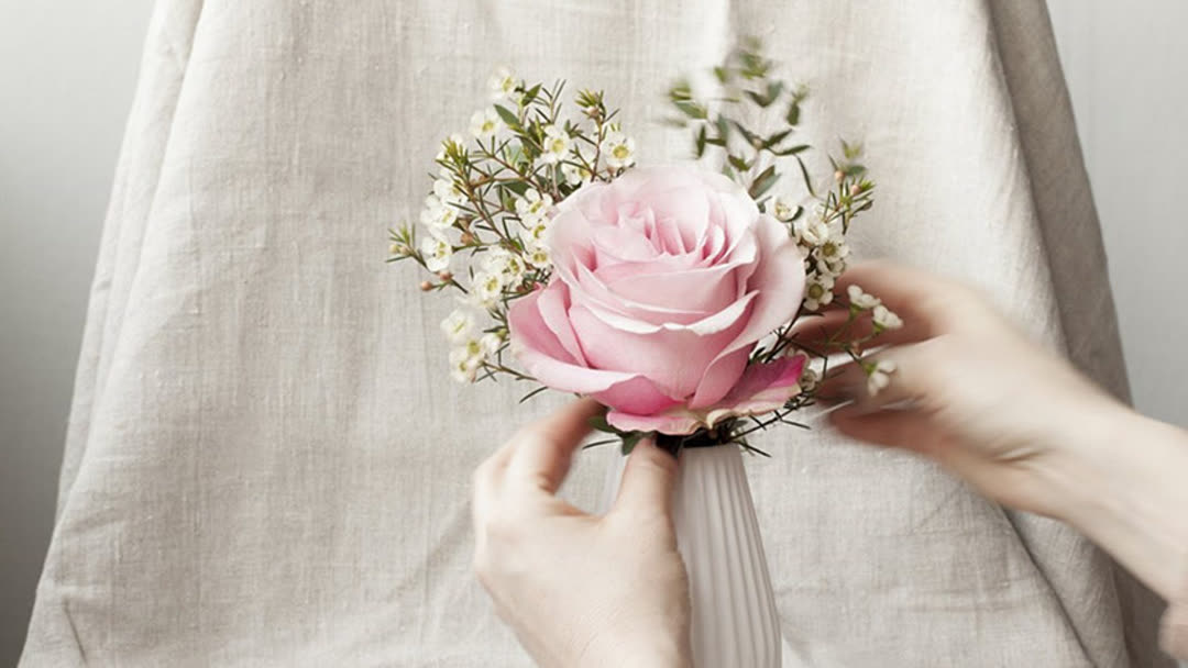 最新:插花视频教程 花艺培训课程 插花设计基础教学