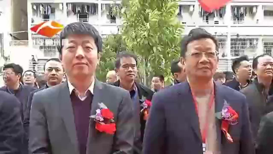 江西应用技术学院跨境电商孵化基地揭牌