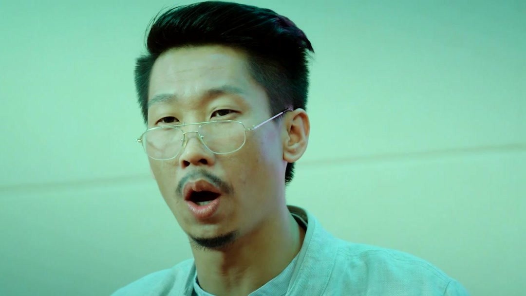 化学老师是班主任请来的逗比? 最后出场的人惊艳全场