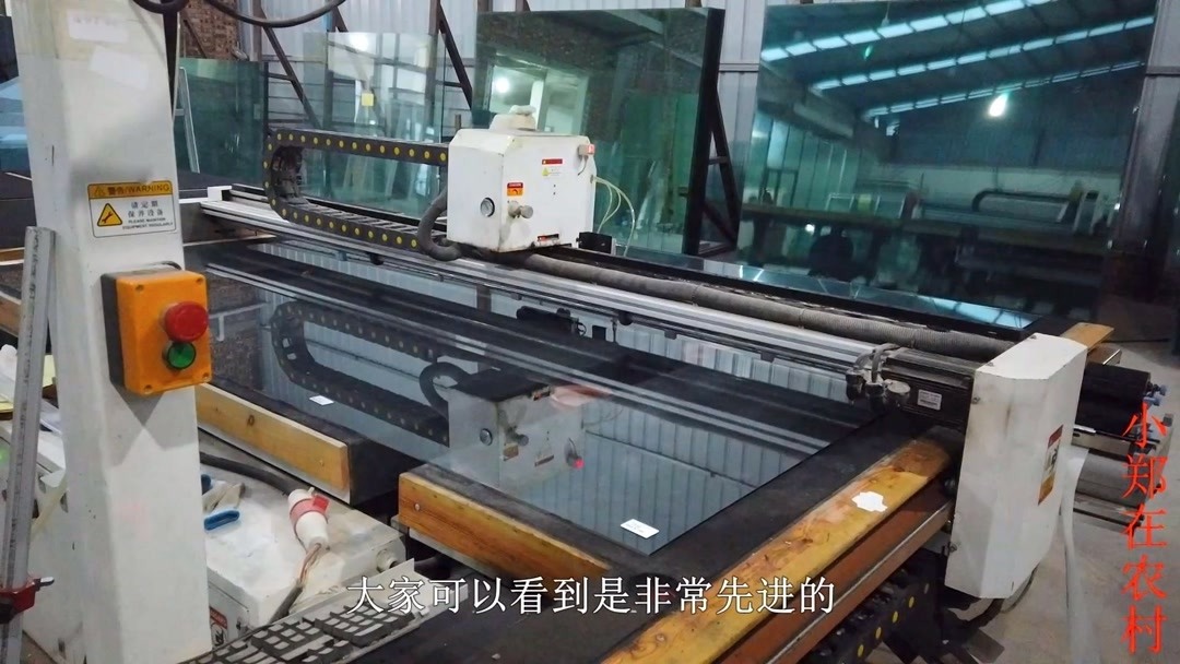 钢化玻璃是如何制作的,生产流程大曝光,年入百万的厂长大哥笑了