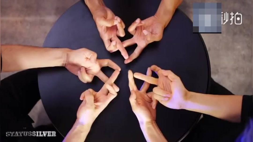 超酷炫的手指舞表演,全程目不转睛地看完! ​